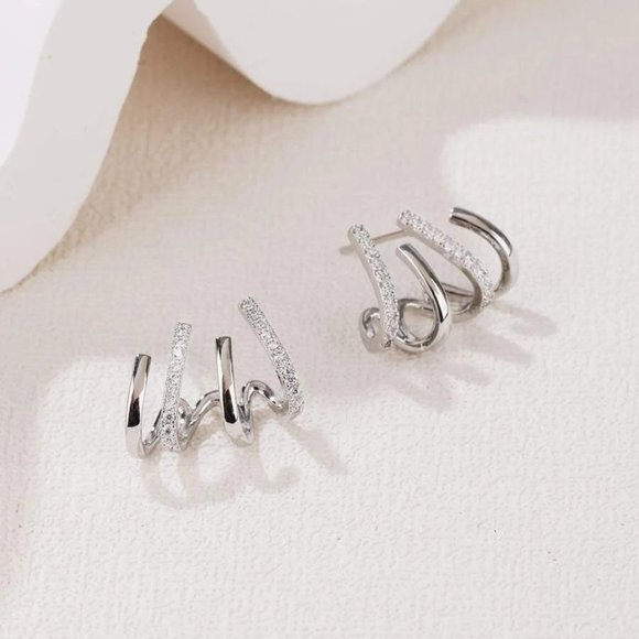 Jewelry | 4 Claw Stud Earrings | Poshmark